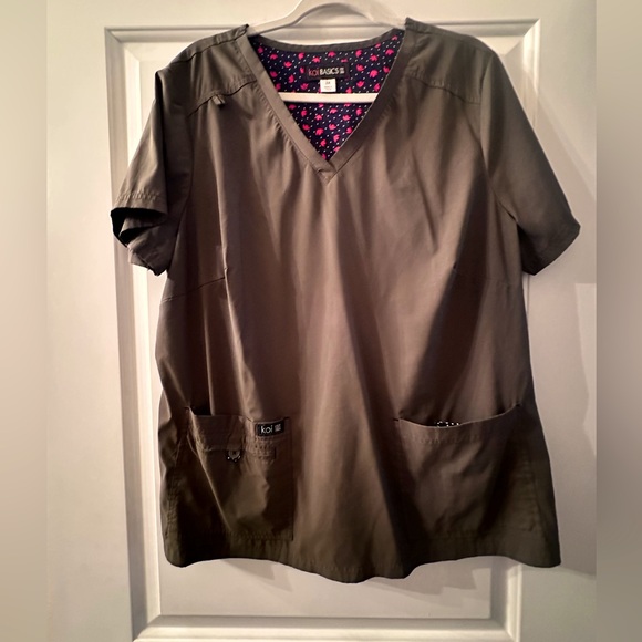 koi | Tops | Koi Scrub Top | Poshmark